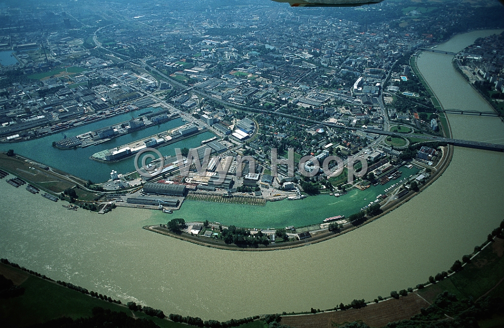 Donau aus der Luft